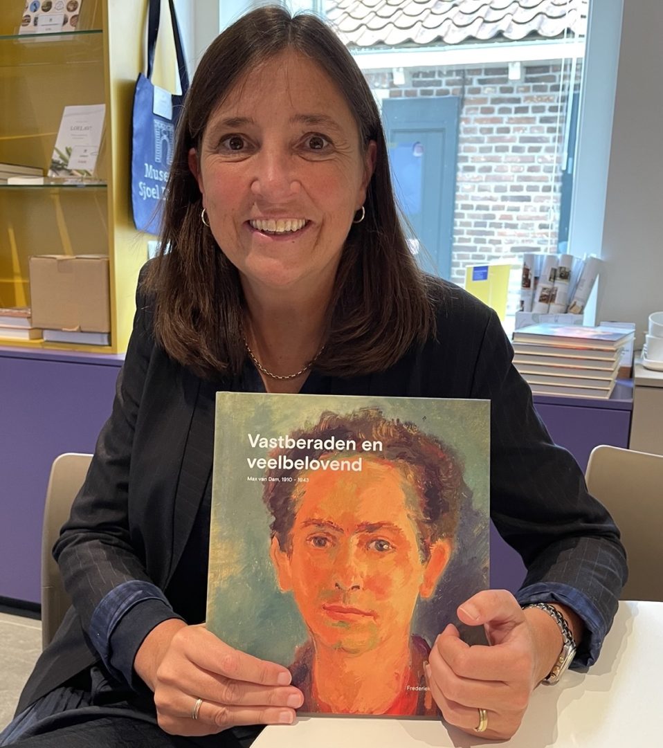 Museum Sjoel Elburg – ‘Deskundige duiding’ in boek over Max van Dam